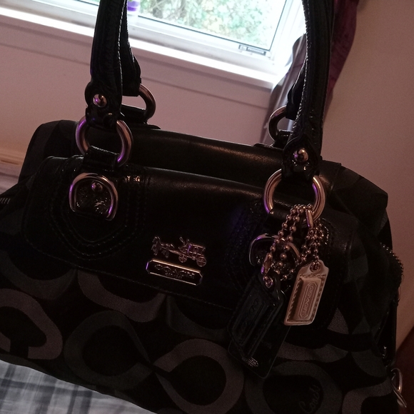 Coach | Bags | Coach Hand Bag In Black | Poshmark
